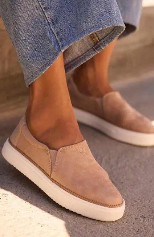Toms Emily Slip-on Sneaker