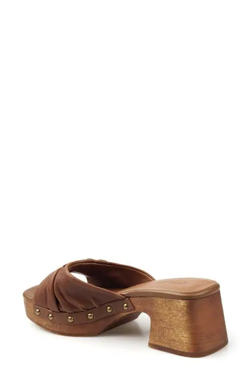 CANDIE'S Platform Sandal - Tanlt