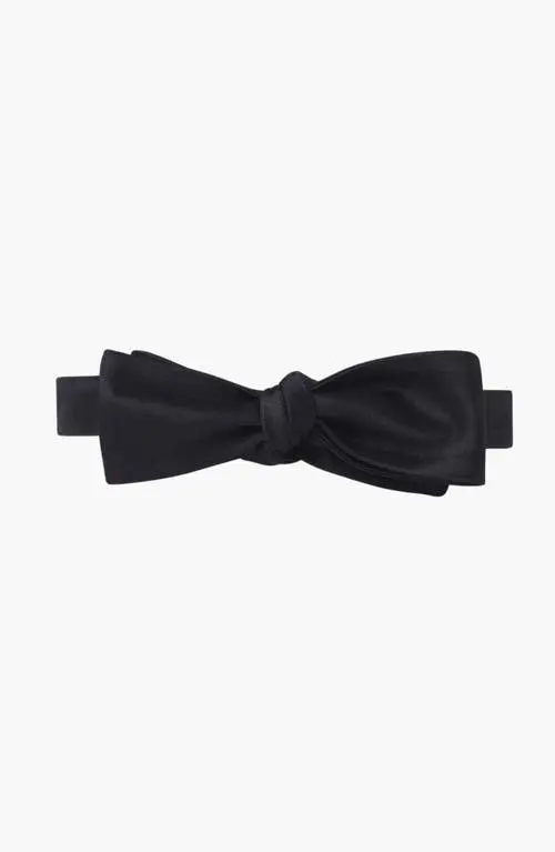 THE BLACK TUX Satin Straight Bow Tie