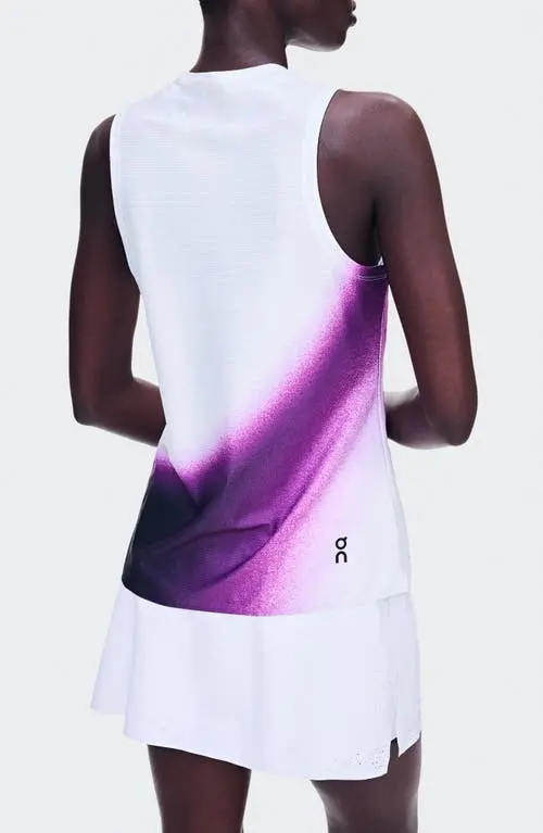 On Court Performance Swing Tank