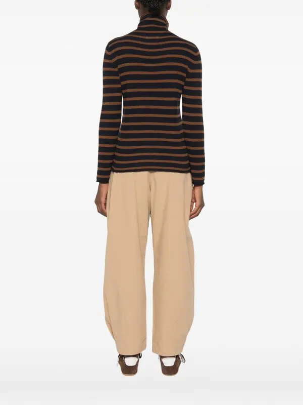BEYOU Cashmere Turtle-neck Sweater