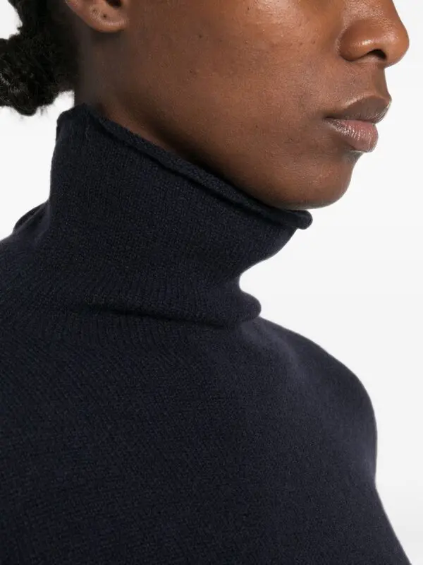 BEYOU Cashmere Turtle-neck Sweater