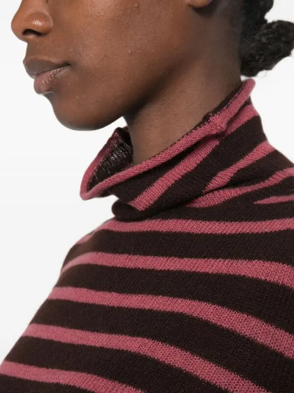 BEYOU Cashmere Turtle-neck Sweater
