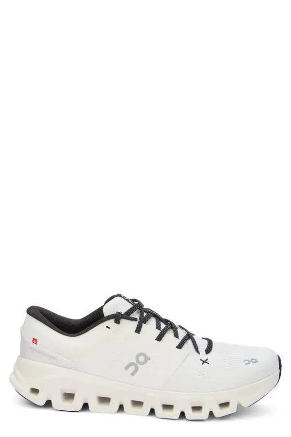 On Modern Lace-up Sneaker With Contrasting Details