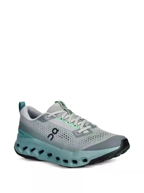 On Cloudsurfer Trail 2 Sneakers