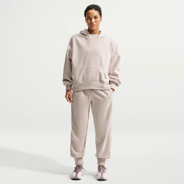 Nike One Therma-fit Mid-rise Fleece Jogger Pants - Brown