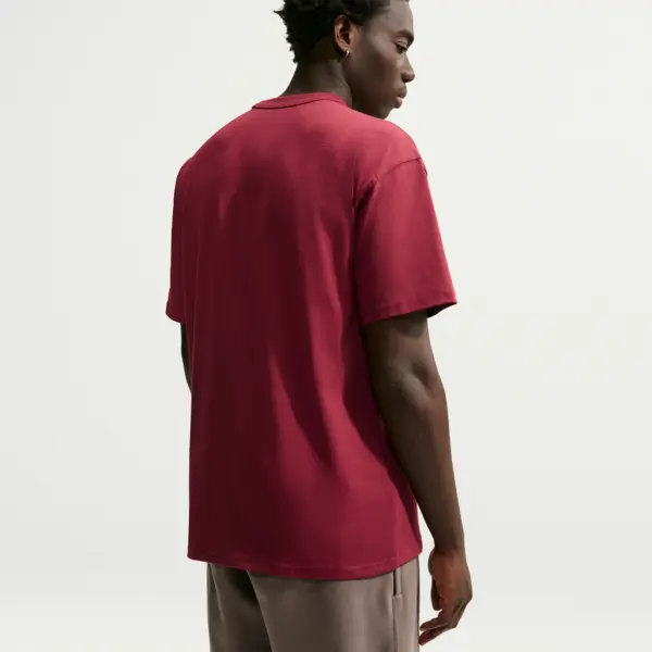 Nike Sportswear Premium Essentials T-shirt