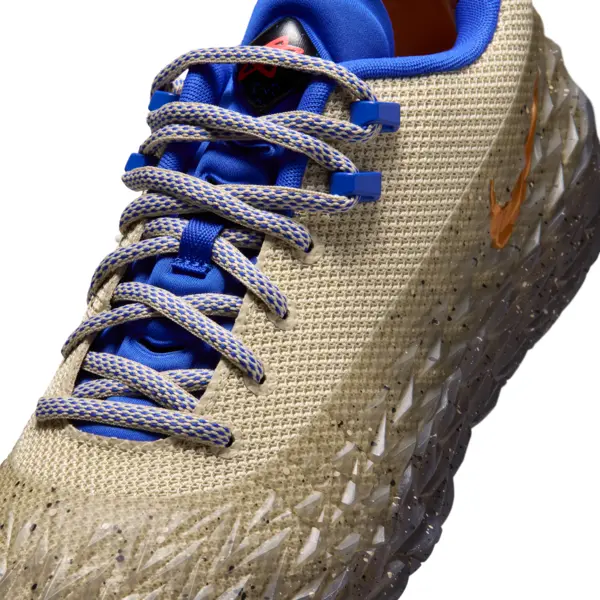 Nike S.t. Charge "rugged" Basketball Shoes - Brown