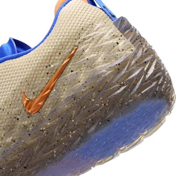 Nike S.t. Charge "rugged" Basketball Shoes - Brown