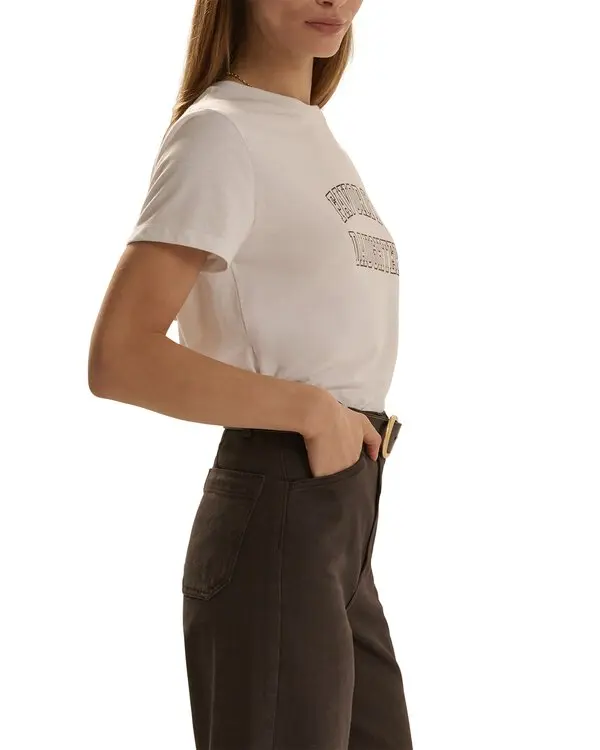 FAVORITE DAUGHTER The Collegiate Class Graphic Tee