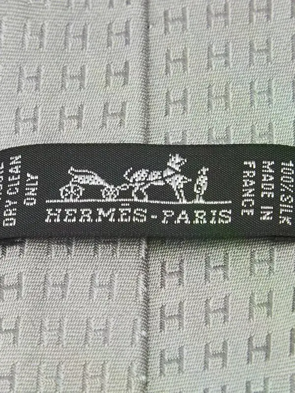 Hermès Façonnée H Monogram Jacquard Tie - Grey