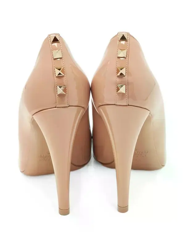 Valentino Garavani Rockstud Pointed-toe Pumps