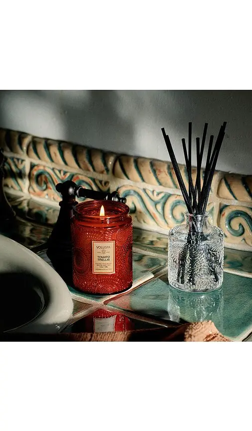 Voluspa Tomato Trellis Reed Diffuser In Red