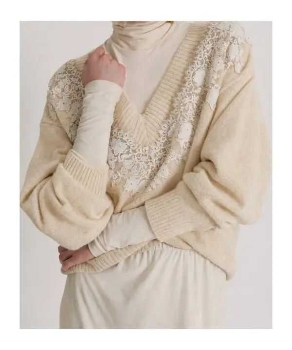 Alberta Ferretti Cashmere V-neck Sweater With Lace Inset