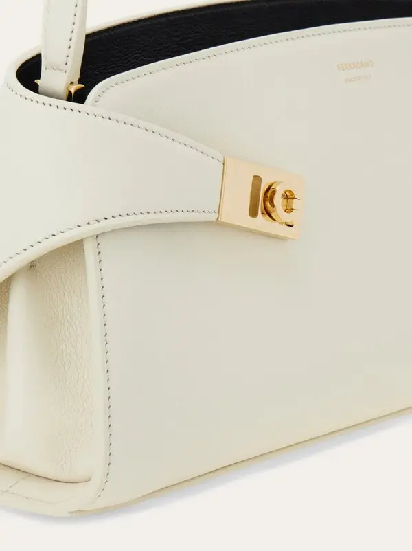 FERRAGAMO East-west Hug Shoulder Bag - Mascarpone