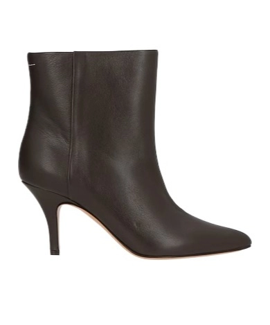 MAISON MARGIELA Minimalist Pointedtoe Ankle Boots