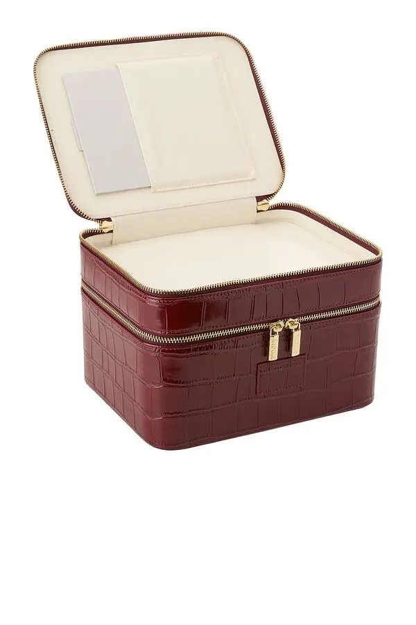 ETOILE COLLECTIVE X Revolve Duo Vanity Case In Burgundy
