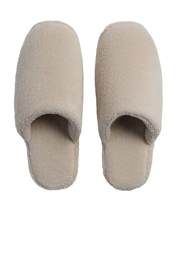PARACHUTE Classic Plush Slippers In Cream