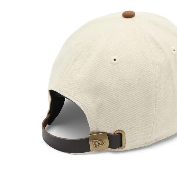 New Era Outdoor Graphic Suede Pre Curved 9fifty Cap