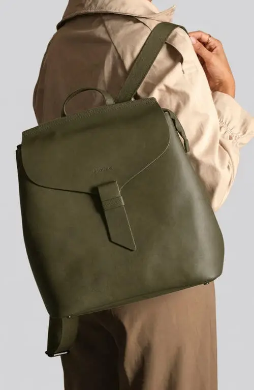 Écotorie Cotérie Clementine Leather Backpack - Dark Moss