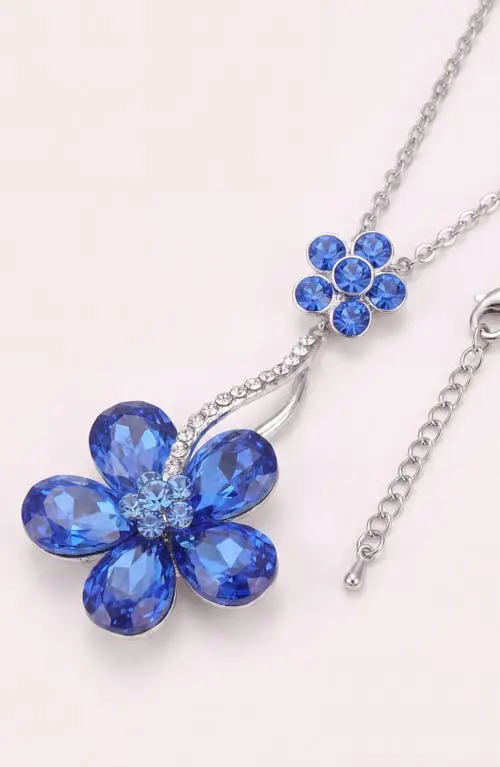 MODENAIRE Crystal Daisy Flower Pendant Necklace