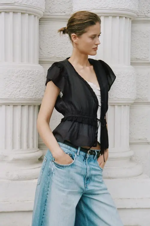 H&M Ruffled Embroidered V-neck Blouse - Black