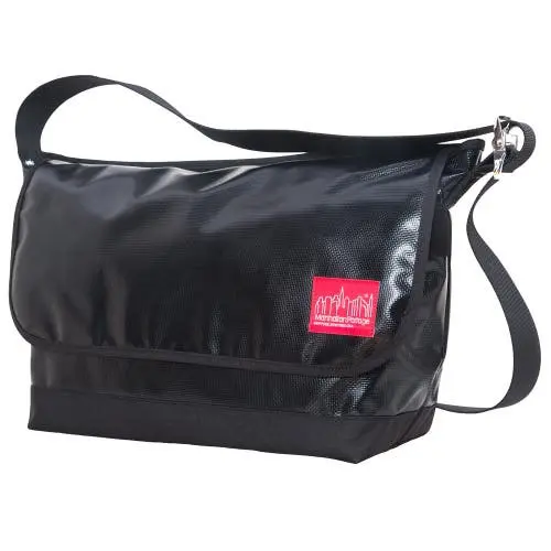 MANHATTAN PORTAGE Vinyl Vintage Messenger Bag - Black