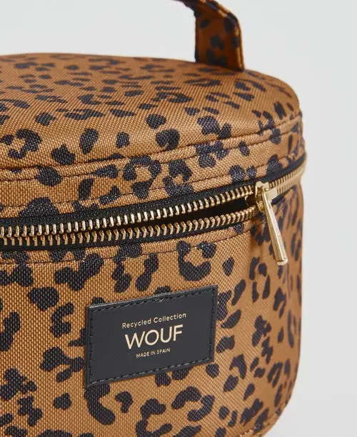 WOUF Agar Vanity Bag