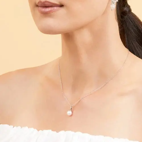 The Pearl Source 14k Gold Japanese Akoya Pearl Lindsey Pendant