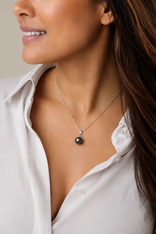 The Pearl Source 11mm Tahitian South Sea Pearl Sydney Pendant