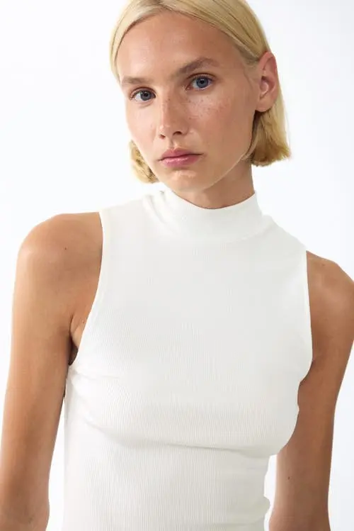 H&M Viscose Mock Turtleneck Top - White