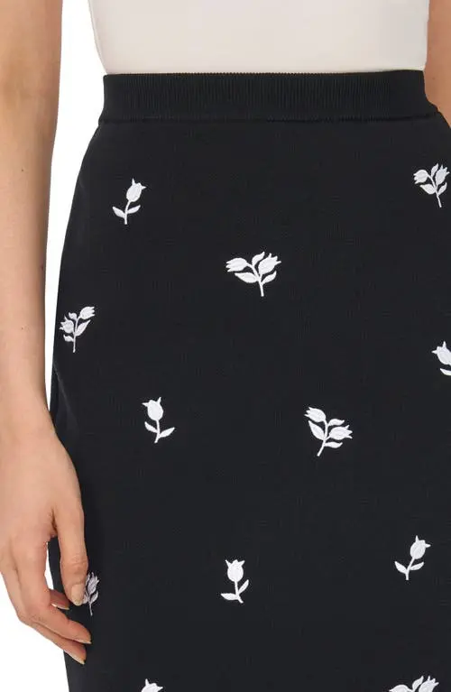 CECE DUPRAZ Embroidered Floral Midi Skirt With Scalloped Hem