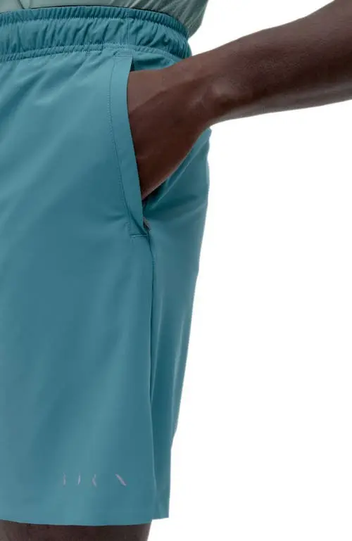 BORN LIVING YOGA Orinoco Performance Sports Short - Cucumber