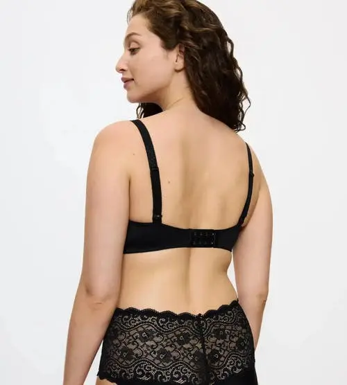 TRIUMPH Amourette Floral Lace Underwire Bra