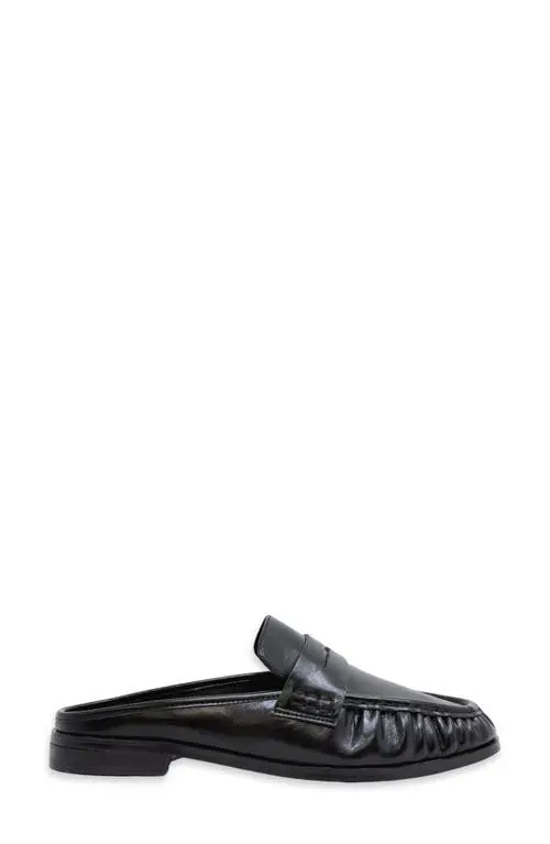 SHU SHOP Tuscany Flat Mule - Black