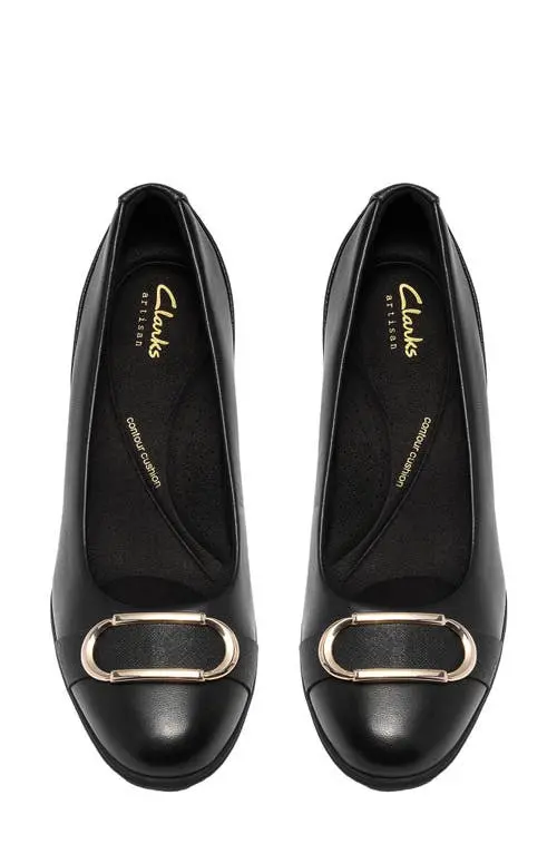 Clarks Shaya Lux Leather Pump - Black