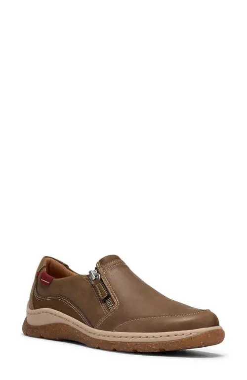 Clarks Orlene Eve Slip On Sneaker - Walnut