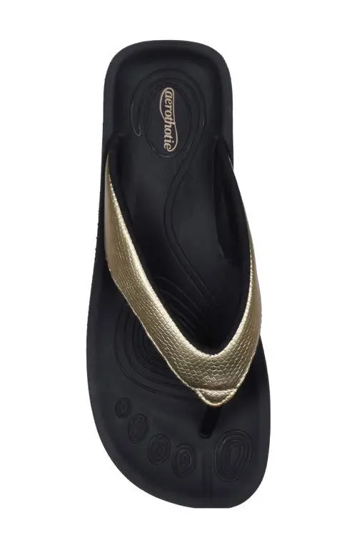 AEROTHOTIC Meira Croc-embossed Platform Flip-flop - Gold