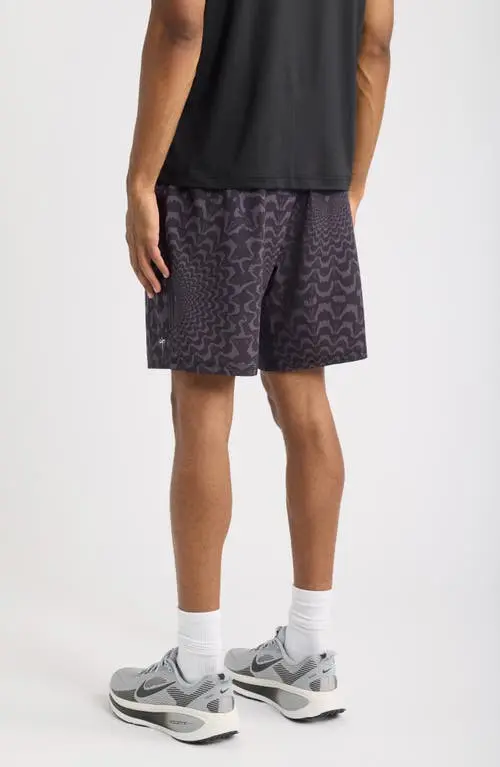 SANTO STUDIO Graphic Print Tech Shorts