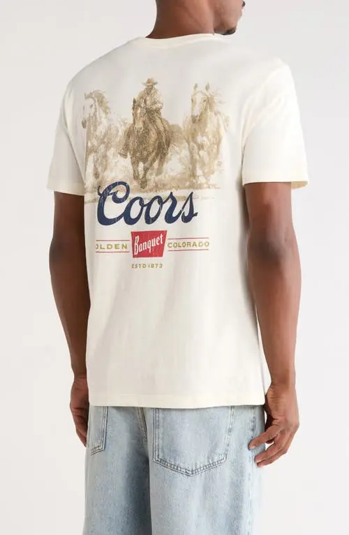 THE FORECAST AGENCY Coors Banquet Graphic T-shirt