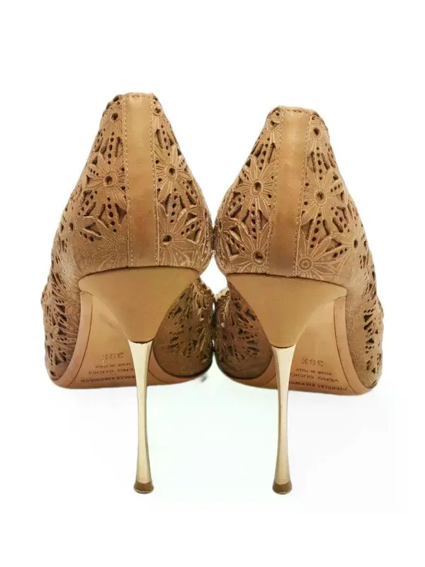 NICHOLAS KIRKWOOD Laser-cut Pointed-toe Pumps