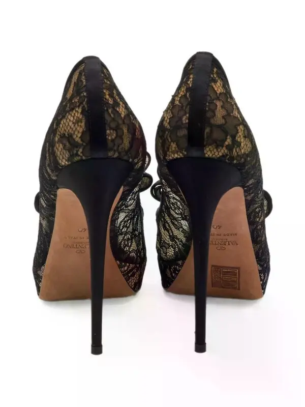 Valentino Garavani Floral Lace Peep-toe Pumps