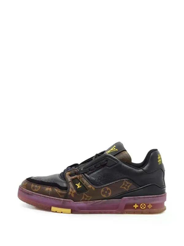 LOUIS VUITTON Trainer Monogram Sneakers - Black