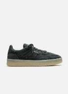 Axel Arigato Sneakers