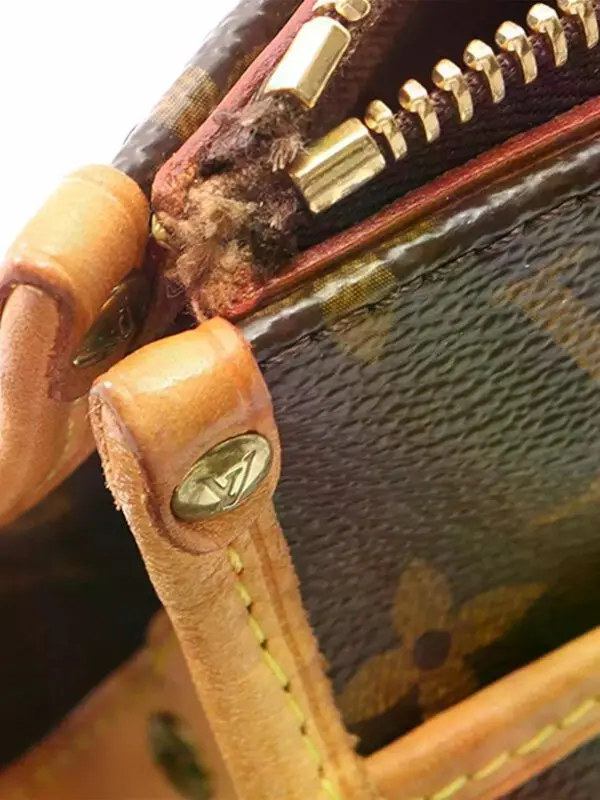 LOUIS VUITTON 2006 Monogram Popincourt Long Crossbody Bag