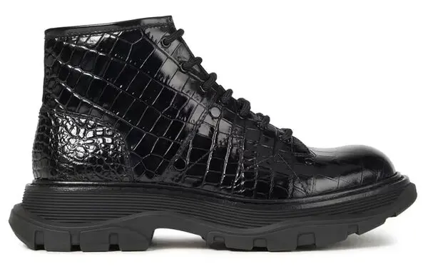 Alexander McQueen Crocodile Effect Lace Up Boots - Black
