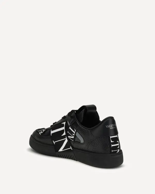 Valentino Garavani Vl7n Low-top Sneakers