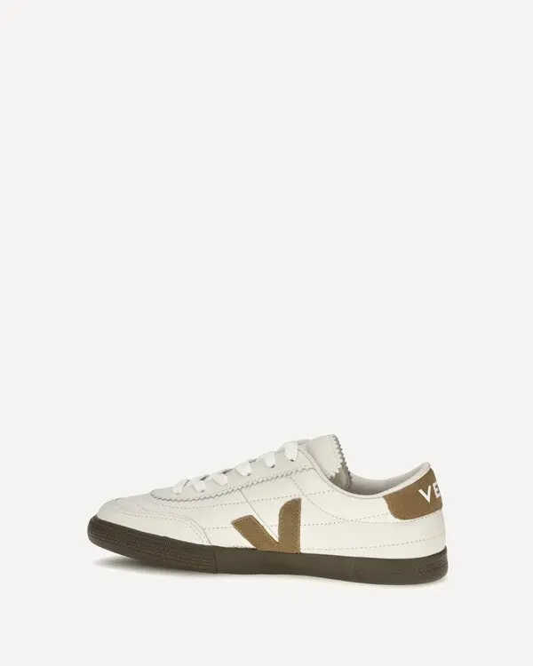 VEJA Panenka Sneakers