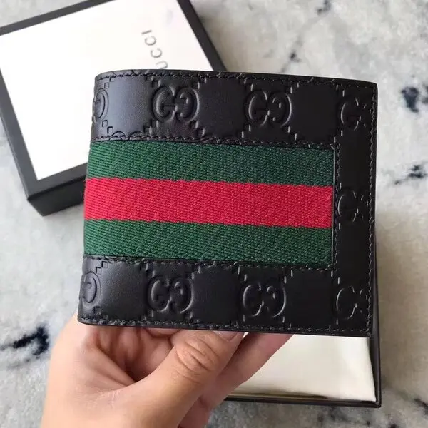 Gucci Signature Web Wallet