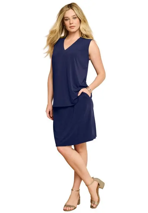 Roaman's Ultrasmooth® Fabric V-neck Tank - Navy